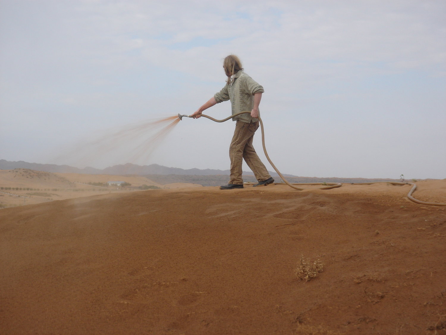 Is clay a solution to desertification? | Initiatives pour l'Avenir des ...